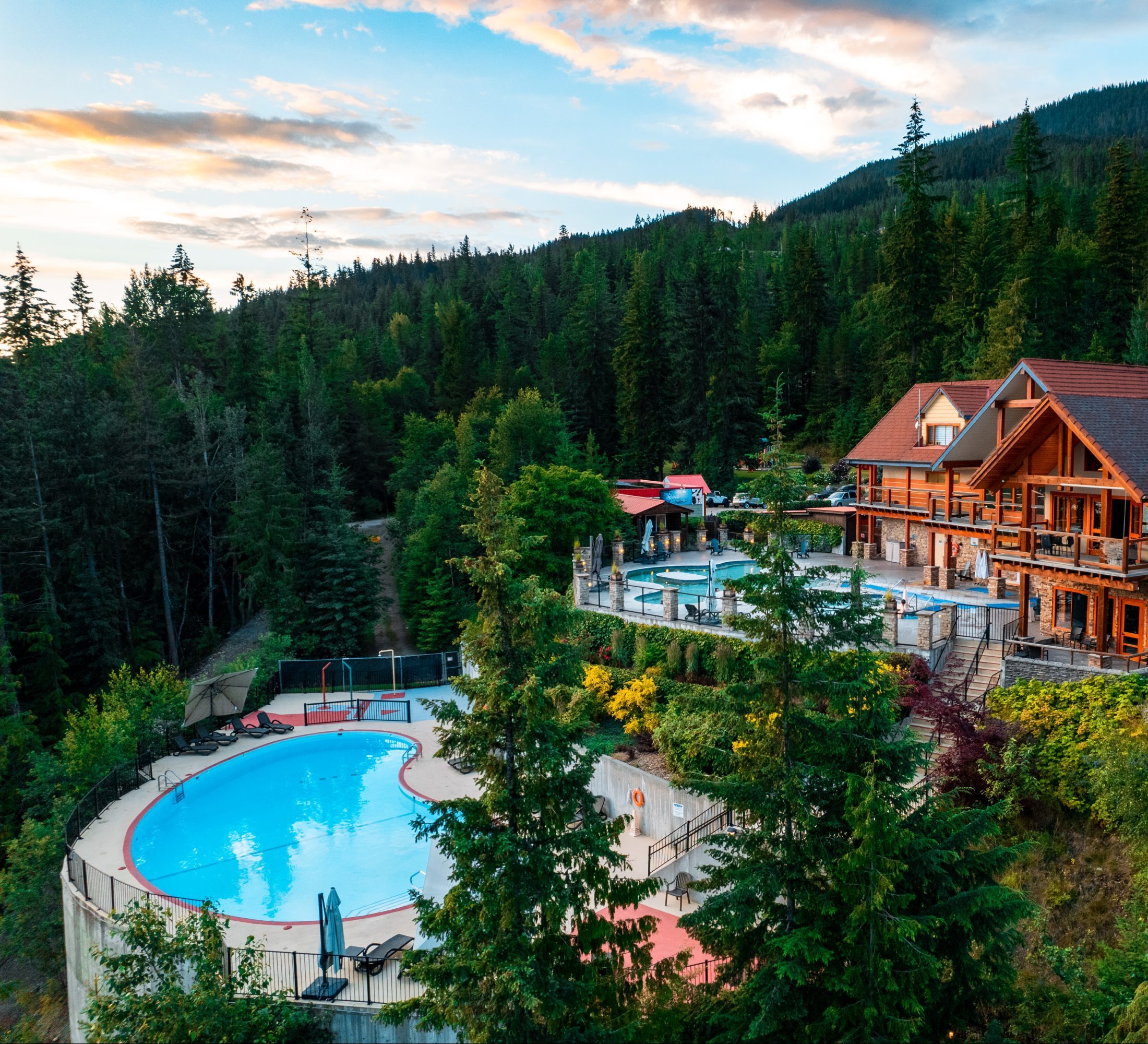 Hot Spring Spa Specials BC | Halcyon Hot Springs